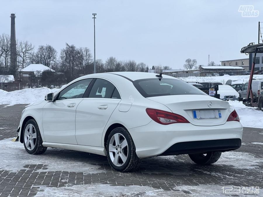 White Mercedes-Benz CLA 180 2015 in Taurage, with an engine capacity of 1.50 L and mileage of 165 thousand km for 9000 €, photo 9 on AUTOMOTO.COM.LV