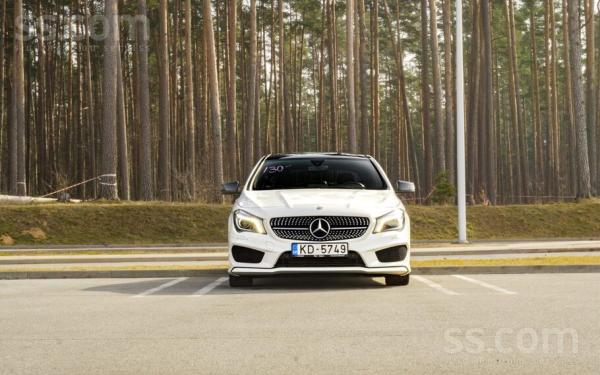 White Mercedes-Benz CLA 180 2015 in Riga, with an engine capacity of 1.60 L and mileage of 56 thousand km for 15590 €, photo 3 on AUTOMOTO.COM.LV