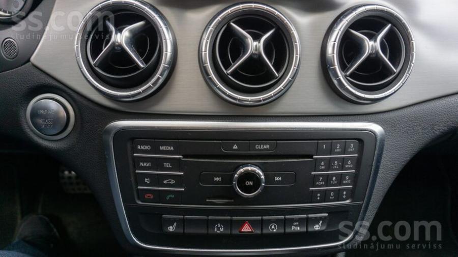 Balts Mercedes-Benz CLA 180 2015 Rīga, ar dzinēja tilpumu 1.60 L un nobraukumu 56 tūkst. km par 15590 €, foto 18 vietnē AUTOMOTO.COM.LV