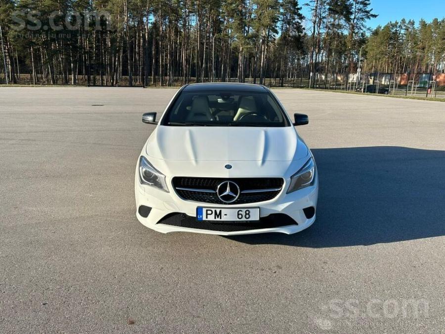 Белый Мерседес ЦЛА 180 2015 в Рига, объемом двигателя 1.60 л и пробегом 146 тыс. км за 15800 €, фото 4 на AUTOMOTO.COM.LV