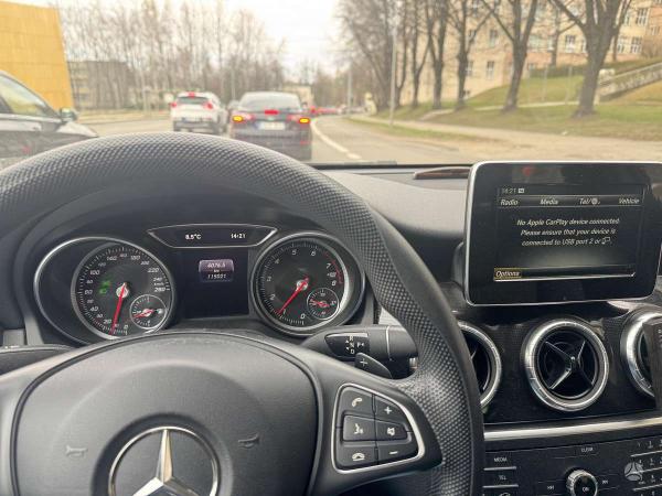 Balts Mercedes-Benz CLA 180 2017 Viļņa, ar dzinēja tilpumu 1.60 L un nobraukumu 116 tūkst. km par 12900 €, foto 7 vietnē AUTOMOTO.COM.LV