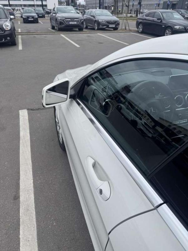 White Mercedes-Benz CLA 180 2017 in Vilnius, with an engine capacity of 1.60 L and mileage of 116 thousand km for 12700 €, photo 6 on AUTOMOTO.COM.LV