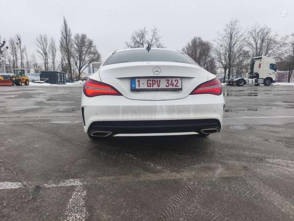 White Mercedes-Benz CLA 180 2019 in Kaunas, with an engine capacity of 1.60 L and mileage of 75 thousand km for 17500 €, photo 6 on AUTOMOTO.COM.LV