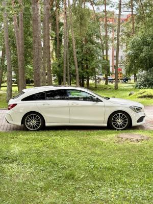 White Mercedes-Benz CLA 180 2017 in Jurmala, with an engine capacity of 1.50 L and mileage of 189 thousand km for 13700 €, photo 5 on AUTOMOTO.COM.LV