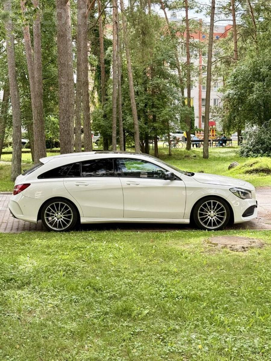 White Mercedes-Benz CLA 180 2017 in Jurmala, with an engine capacity of 1.50 L and mileage of 189 thousand km for 13700 €, photo 5 on AUTOMOTO.COM.LV