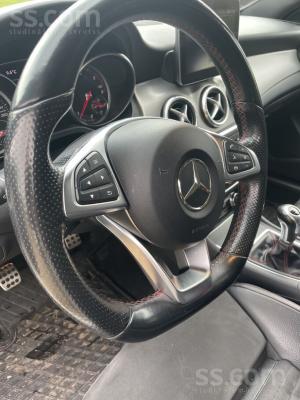 White Mercedes-Benz CLA 180 2017 in Jurmala, with an engine capacity of 1.50 L and mileage of 189 thousand km for 13700 €, photo 12 on AUTOMOTO.COM.LV