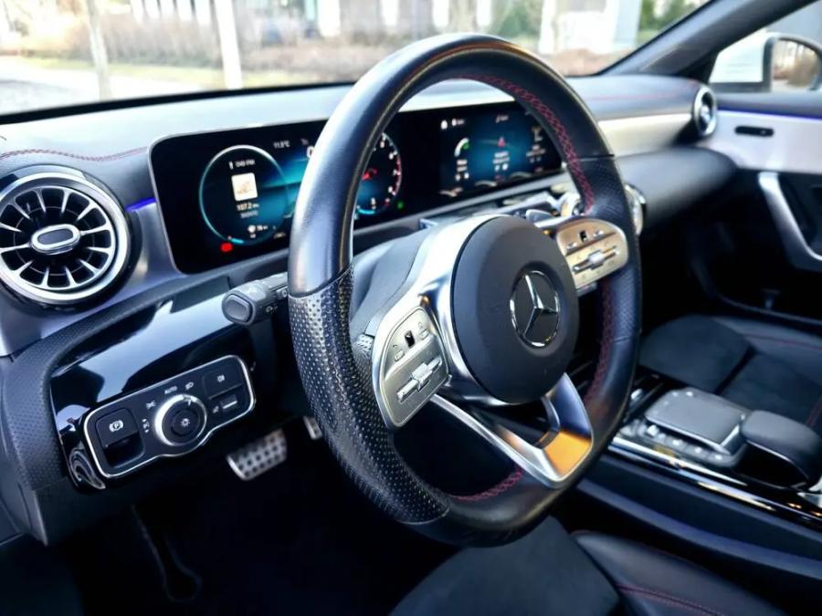 White Mercedes-Benz CLA 180 2020 in Riga, with an engine capacity of 1.40 L and mileage of 201 thousand km for 16490 €, photo 48 on AUTOMOTO.COM.LV