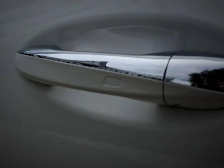 White Mercedes-Benz CLA 180 2020 in Riga, with an engine capacity of 1.40 L and mileage of 201 thousand km for 16490 €, photo 54 on AUTOMOTO.COM.LV