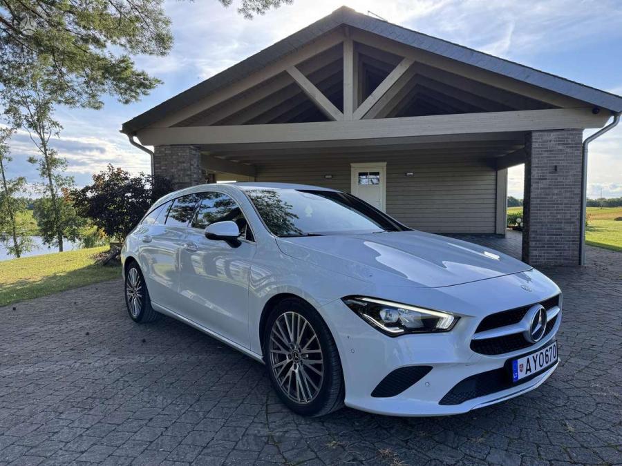White Mercedes-Benz CLA 180 2020 in Utena, with an engine capacity of 1.46 L and mileage of 214 thousand km for 16500 €, photo 3 on AUTOMOTO.COM.LV