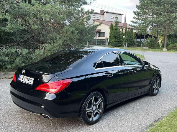 Mercedes-Benz CLA 200 2015 Viļņa vietnē Melns Mercedes-Benz CLA 200 2015 Viļņa, ar dzinēja tilpumu 1.46 L un nobraukumu 163 tūkst. km par 9999 €, foto 7 vietnē AUTOMOTO.COM.LV
