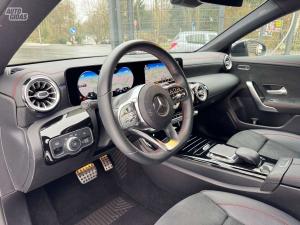 Melns Mercedes-Benz CLA 200 2020 Kauņa, ar dzinēja tilpumu 1.30 L un nobraukumu 71 tūkst. km par 28477 €, foto 9 vietnē AUTOMOTO.COM.LV