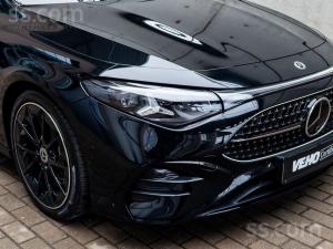 Black Mercedes-Benz CLA 200 2026 in Riga, with an engine capacity of 1.50 L and mileage of 1 thousand km for 54900 €, photo 4 on AUTOMOTO.COM.LV