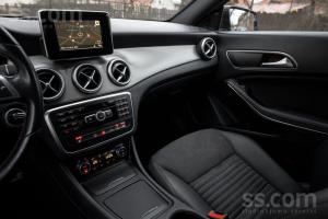 Melns Mercedes-Benz CLA 200 2013 Jelgava, ar dzinēja tilpumu 1.60 L un nobraukumu 220 tūkst. km par 13900 €, foto 12 vietnē AUTOMOTO.COM.LV