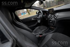 Melns Mercedes-Benz CLA 200 2013 Jelgava, ar dzinēja tilpumu 1.60 L un nobraukumu 220 tūkst. km par 13900 €, foto 16 vietnē AUTOMOTO.COM.LV