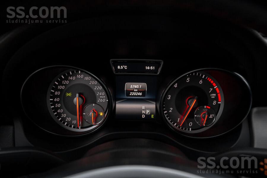 Melns Mercedes-Benz CLA 200 2013 Jelgava, ar dzinēja tilpumu 1.60 L un nobraukumu 220 tūkst. km par 13300 €, foto 12 vietnē AUTOMOTO.COM.LV