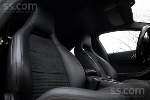 Melns Mercedes-Benz CLA 200 2013 Jelgava, ar dzinēja tilpumu 1.60 L un nobraukumu 220 tūkst. km par 13300 €, foto 18 vietnē AUTOMOTO.COM.LV