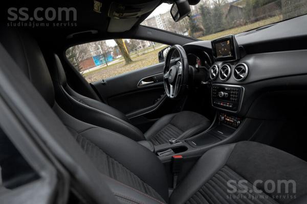 Black Mercedes-Benz CLA 200 2013 in Riga, with an engine capacity of 1.60 L and mileage of 220 thousand km for 12500 €, photo 7 on AUTOMOTO.COM.LV