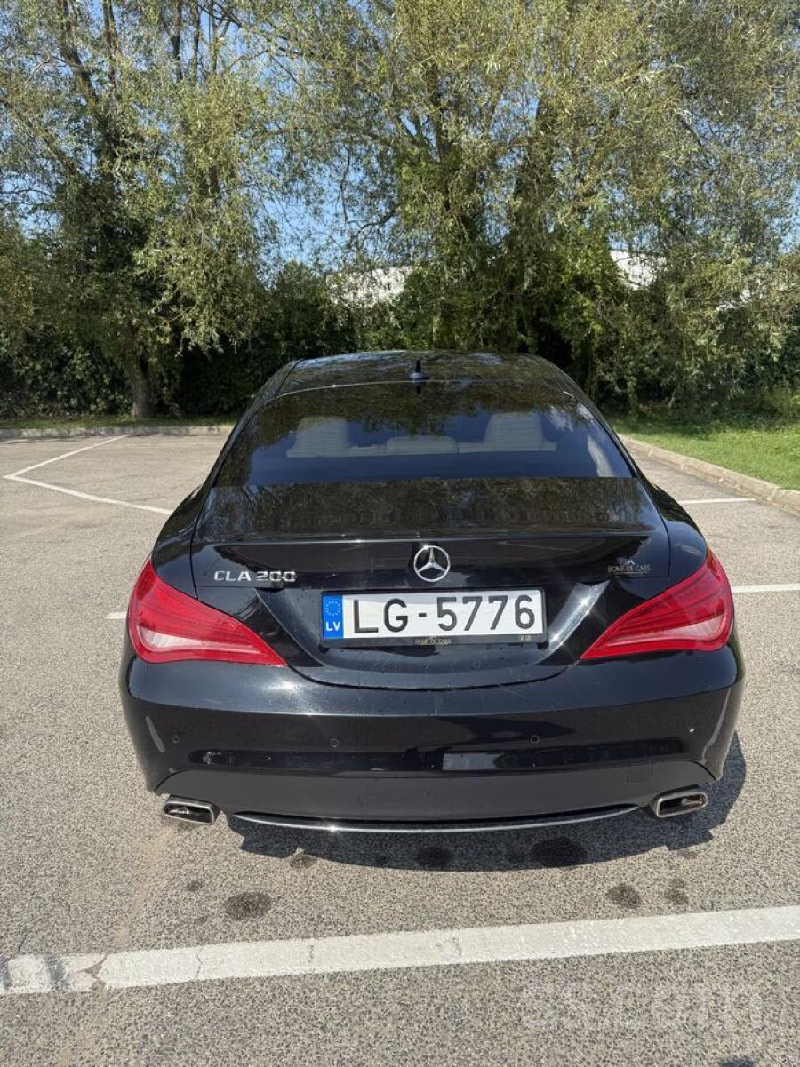 Black Mercedes-Benz CLA 200 2013 in Riga, with an engine capacity of 1.60 L and mileage of 184 thousand km for 14200 €, photo 6 on AUTOMOTO.COM.LV