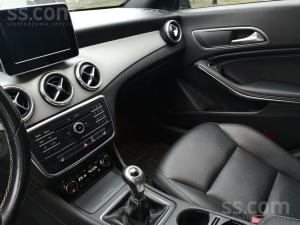 Black Mercedes-Benz CLA 200 2015 in Riga, with an engine capacity of 2.20 L and mileage of 0 thousand km for 8700 €, photo 12 on AUTOMOTO.COM.LV