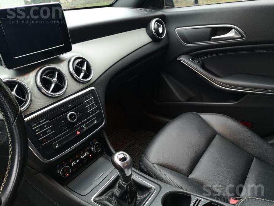 Black Mercedes-Benz CLA 200 2015 in Riga, with an engine capacity of 2.20 L and mileage of 0 thousand km for 8700 €, photo 12 on AUTOMOTO.COM.LV