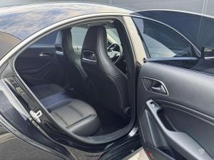 Melns Mercedes-Benz CLA 200 2016 Kauņa, ar dzinēja tilpumu 1.60 L un nobraukumu 139 tūkst. km par 12400 €, foto 15 vietnē AUTOMOTO.COM.LV