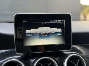Melns Mercedes-Benz CLA 200 2016 Kauņa, ar dzinēja tilpumu 1.60 L un nobraukumu 139 tūkst. km par 12400 €, foto 22 vietnē AUTOMOTO.COM.LV