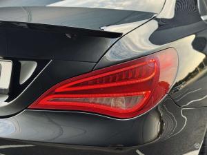 Melns Mercedes-Benz CLA 200 2016 Kauņa, ar dzinēja tilpumu 1.60 L un nobraukumu 139 tūkst. km par 12400 €, foto 38 vietnē AUTOMOTO.COM.LV