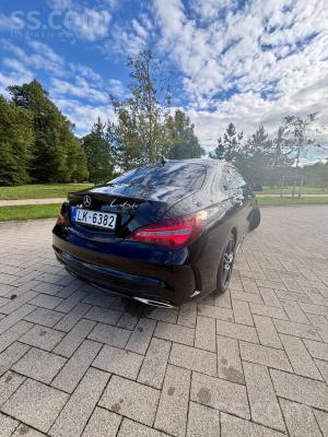 Melns Mercedes-Benz CLA 200 2018 Rīga, ar dzinēja tilpumu 1.60 L un nobraukumu 181 tūkst. km par 17490 €, foto 3 vietnē AUTOMOTO.COM.LV