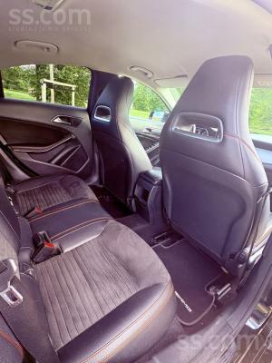Melns Mercedes-Benz CLA 200 2018 Rīga, ar dzinēja tilpumu 1.60 L un nobraukumu 181 tūkst. km par 17490 €, foto 11 vietnē AUTOMOTO.COM.LV