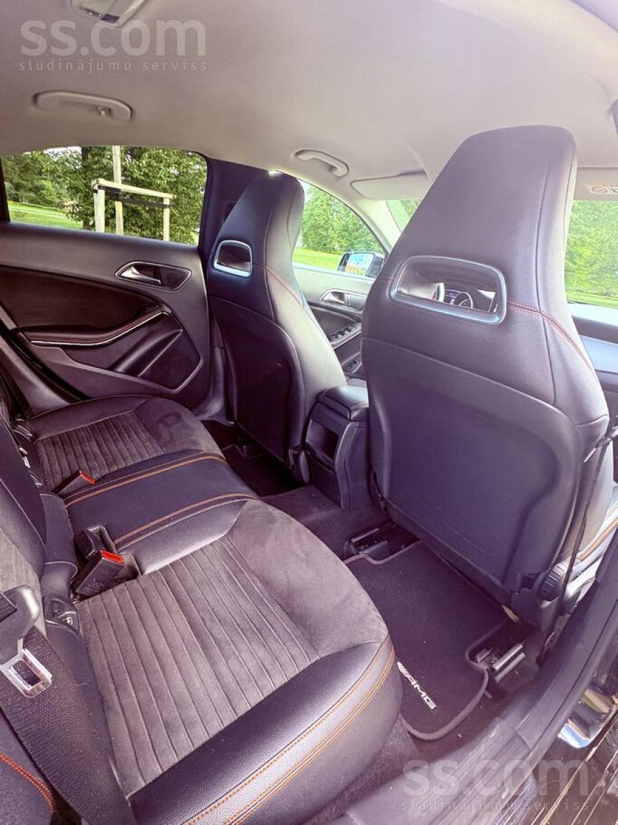 Melns Mercedes-Benz CLA 200 2018 Rīga, ar dzinēja tilpumu 1.60 L un nobraukumu 181 tūkst. km par 17490 €, foto 11 vietnē AUTOMOTO.COM.LV