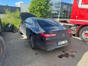 Black Mercedes-Benz CLA 200 2019 in Kaunas, with an engine capacity of 2.00 L and mileage of 142 thousand km for 12900 €, photo 3 on AUTOMOTO.COM.LV