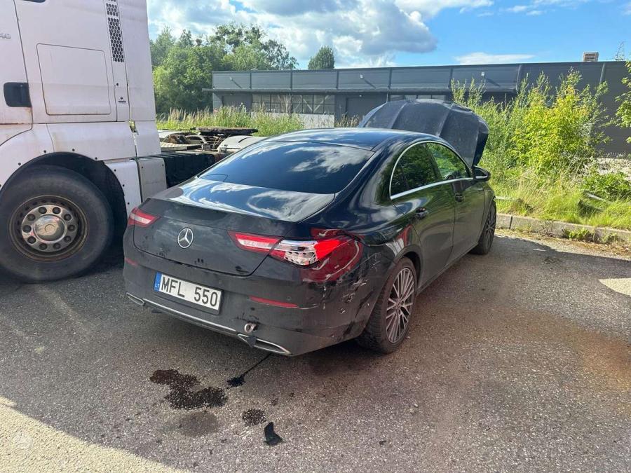 Black Mercedes-Benz CLA 200 2019 in Kaunas, with an engine capacity of 2.00 L and mileage of 142 thousand km for 12900 €, photo 14 on AUTOMOTO.COM.LV