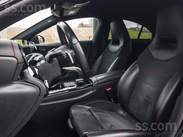 Melns Mercedes-Benz CLA 200 2020 Rīga, ar dzinēja tilpumu 1.40 L un nobraukumu 88 tūkst. km par 25900 €, foto 9 vietnē AUTOMOTO.COM.LV