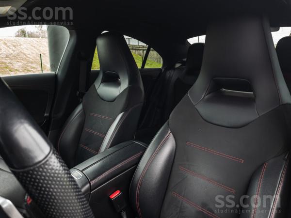 Melns Mercedes-Benz CLA 200 2020 Rīga, ar dzinēja tilpumu 1.40 L un nobraukumu 88 tūkst. km par 25900 €, foto 10 vietnē AUTOMOTO.COM.LV