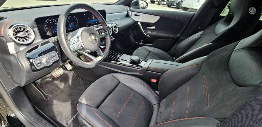 Black Mercedes-Benz CLA 200 2021 in Klaipeda, with an engine capacity of 1.33 L and mileage of 42 thousand km for 27500 €, photo 17 on AUTOMOTO.COM.LV