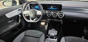 Black Mercedes-Benz CLA 200 2021 in Klaipeda, with an engine capacity of 1.33 L and mileage of 42 thousand km for 27500 €, photo 21 on AUTOMOTO.COM.LV