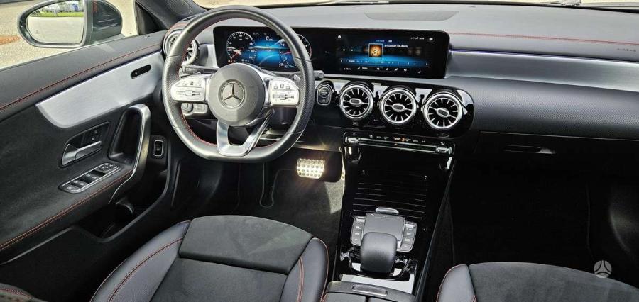 Black Mercedes-Benz CLA 200 2021 in Klaipeda, with an engine capacity of 1.33 L and mileage of 42 thousand km for 27500 €, photo 21 on AUTOMOTO.COM.LV