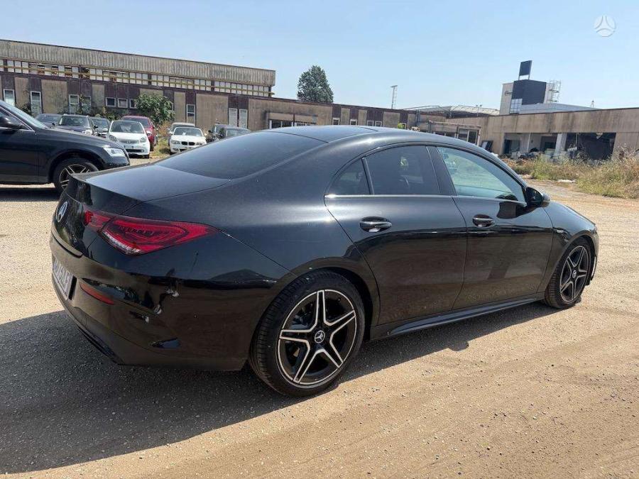Melns Mercedes-Benz CLA 200 2021 Šauļi, ar dzinēja tilpumu 1.95 L un nobraukumu 220 tūkst. km par 17800 €, foto 6 vietnē AUTOMOTO.COM.LV