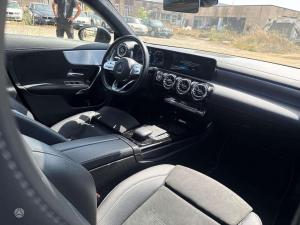 Melns Mercedes-Benz CLA 200 2021 Šauļi, ar dzinēja tilpumu 1.95 L un nobraukumu 220 tūkst. km par 17800 €, foto 10 vietnē AUTOMOTO.COM.LV