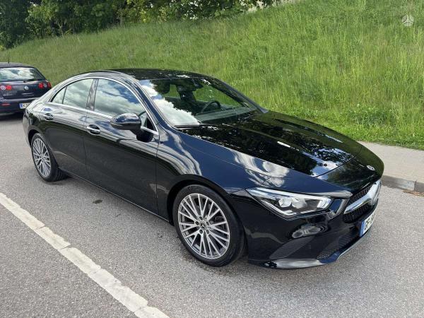 Melns Mercedes-Benz CLA 200 2022 Viļņa, ar dzinēja tilpumu 2.00 L un nobraukumu 205 tūkst. km par 18700 €, foto 8 vietnē AUTOMOTO.COM.LV