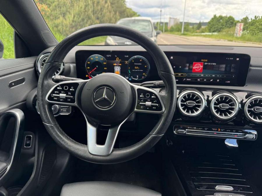 Melns Mercedes-Benz CLA 200 2022 Viļņa, ar dzinēja tilpumu 2.00 L un nobraukumu 205 tūkst. km par 18700 €, foto 28 vietnē AUTOMOTO.COM.LV