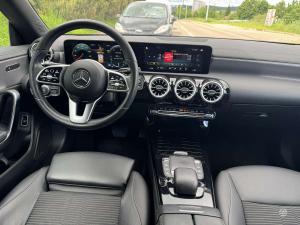Melns Mercedes-Benz CLA 200 2022 Viļņa, ar dzinēja tilpumu 2.00 L un nobraukumu 205 tūkst. km par 18700 €, foto 29 vietnē AUTOMOTO.COM.LV