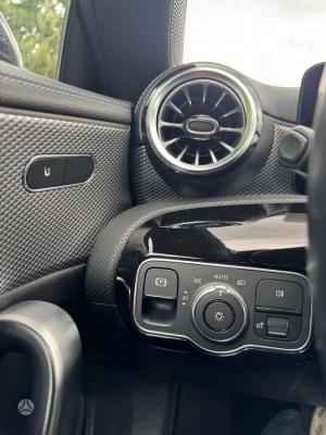 Melns Mercedes-Benz CLA 200 2022 Viļņa, ar dzinēja tilpumu 2.00 L un nobraukumu 205 tūkst. km par 18700 €, foto 32 vietnē AUTOMOTO.COM.LV