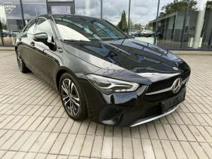 Melns Mercedes-Benz CLA 200 2024 Kauņa, ar dzinēja tilpumu 1.33 L un nobraukumu 204 tūkst. km par 21900 €, foto 3 vietnē AUTOMOTO.COM.LV