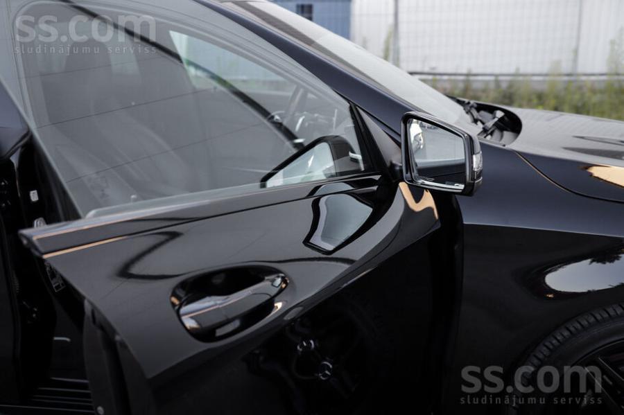 Black Mercedes-Benz CLA 200 2016 in Riga, with an engine capacity of 1.60 L and mileage of 193 thousand km for 12300 €, photo 8 on AUTOMOTO.COM.LV