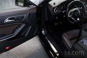 Black Mercedes-Benz CLA 200 2016 in Riga, with an engine capacity of 1.60 L and mileage of 193 thousand km for 12300 €, photo 10 on AUTOMOTO.COM.LV
