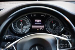 Black Mercedes-Benz CLA 200 2016 in Riga, with an engine capacity of 1.60 L and mileage of 193 thousand km for 12300 €, photo 14 on AUTOMOTO.COM.LV