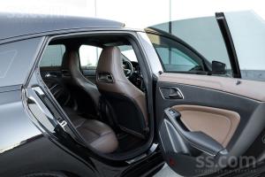 Black Mercedes-Benz CLA 200 2016 in Riga, with an engine capacity of 1.60 L and mileage of 193 thousand km for 12300 €, photo 18 on AUTOMOTO.COM.LV