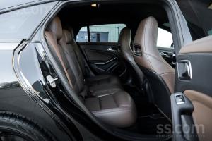 Black Mercedes-Benz CLA 200 2016 in Riga, with an engine capacity of 1.60 L and mileage of 193 thousand km for 12300 €, photo 19 on AUTOMOTO.COM.LV