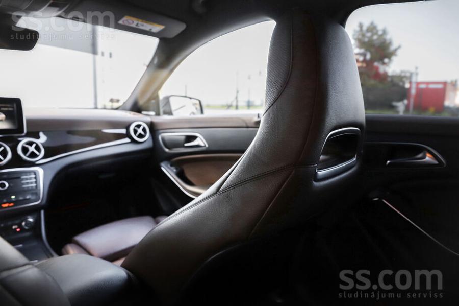 Black Mercedes-Benz CLA 200 2016 in Riga, with an engine capacity of 1.60 L and mileage of 193 thousand km for 11700 €, photo 10 on AUTOMOTO.COM.LV